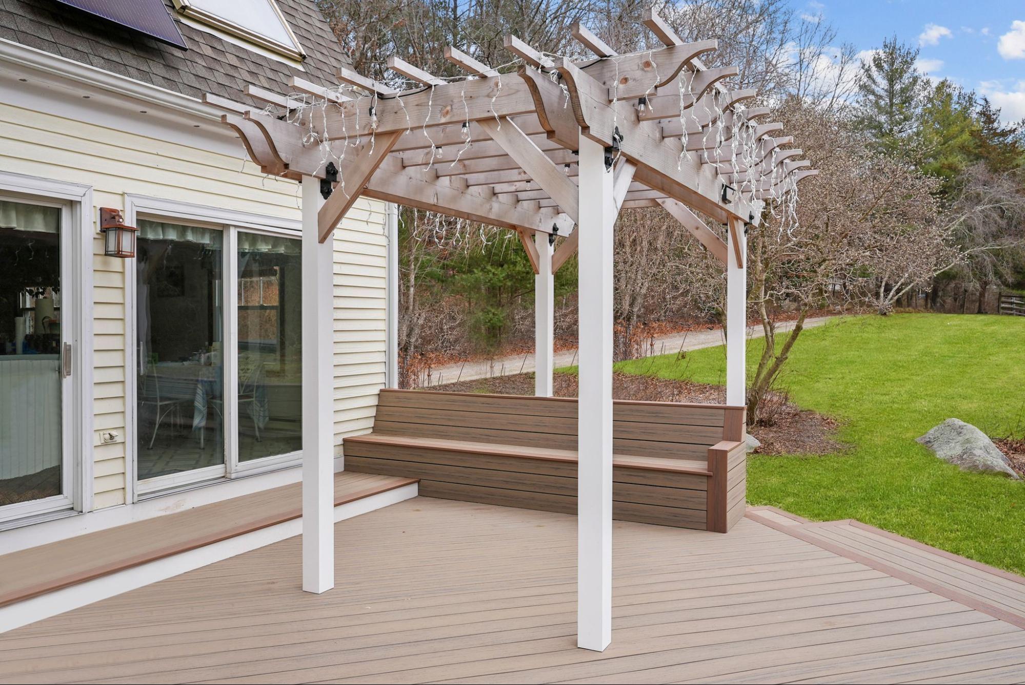 Custom Pergolas & Patio Covers In RI | Ravin Builders