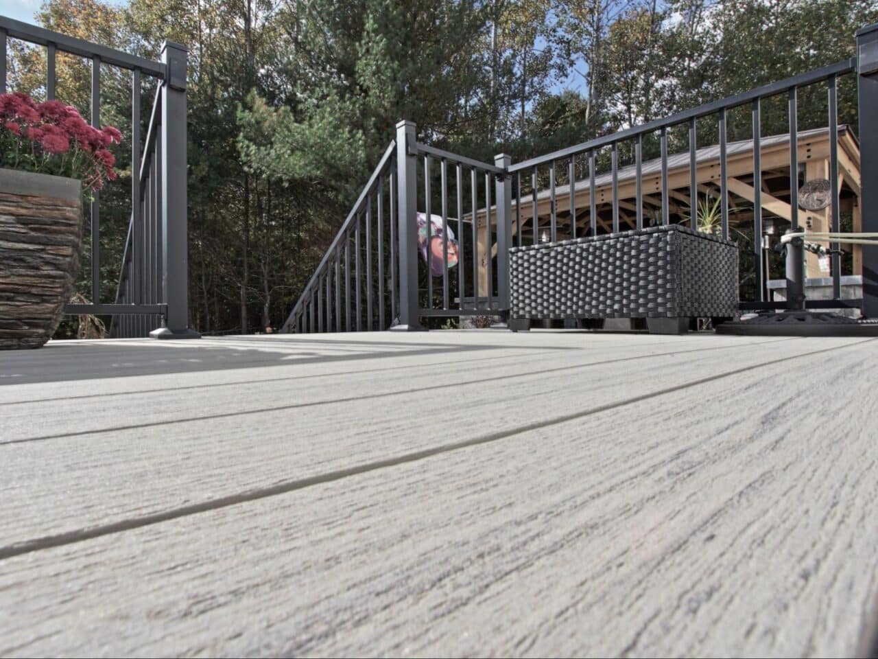 Deck Builders in Rhode Island | Ravin Builders